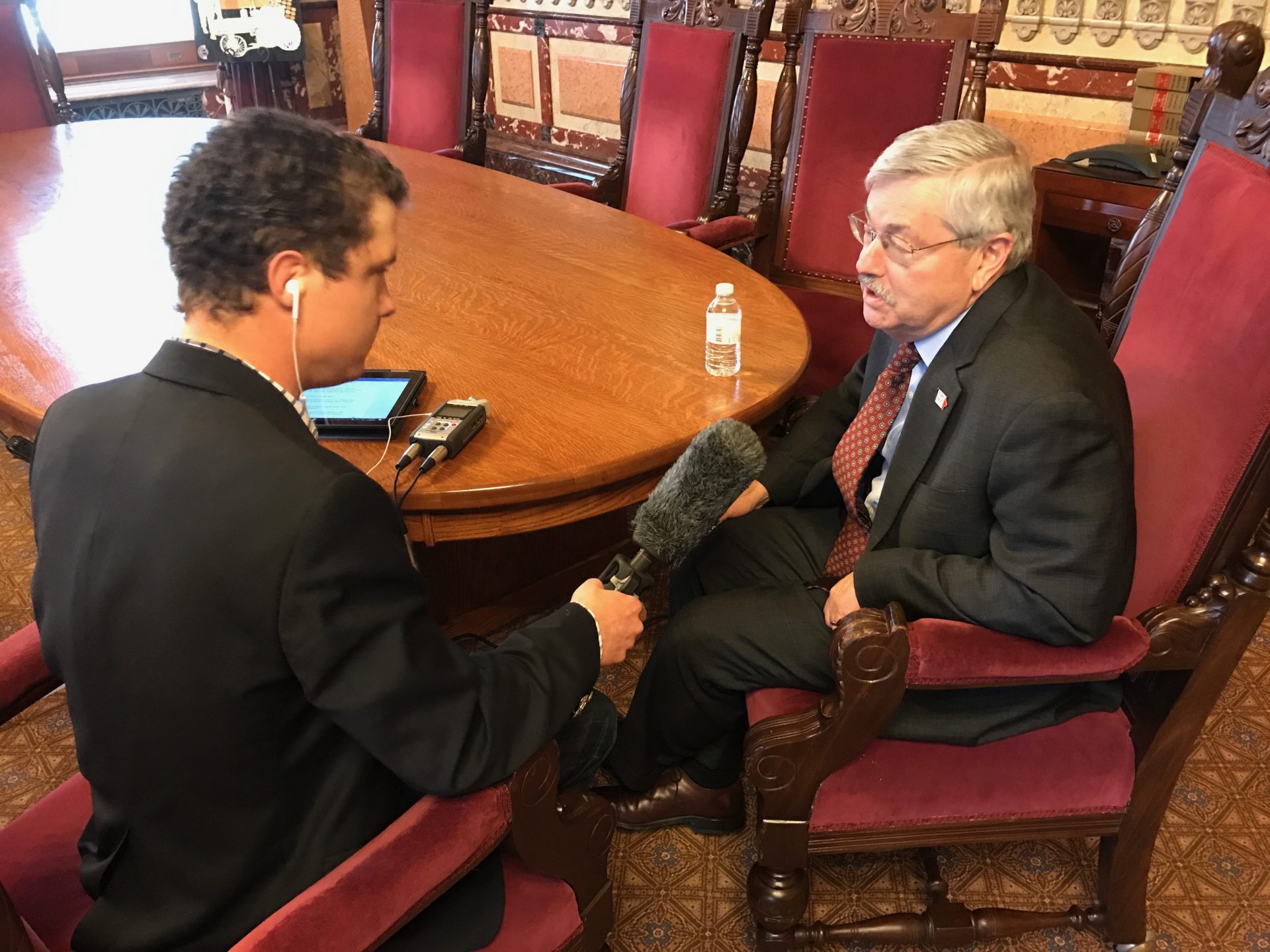Senate confirms Branstad as Ambassador to China | Iowa Agribusiness Network