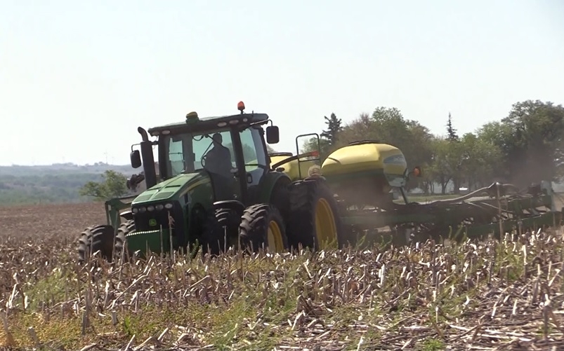 Iowa planting all but wrapped up, but moisture is in short supply ...