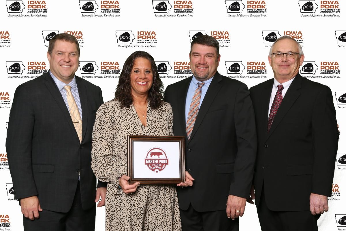 Le Mars couple recognized as Pork All-Americans by IPPA | Iowa ...