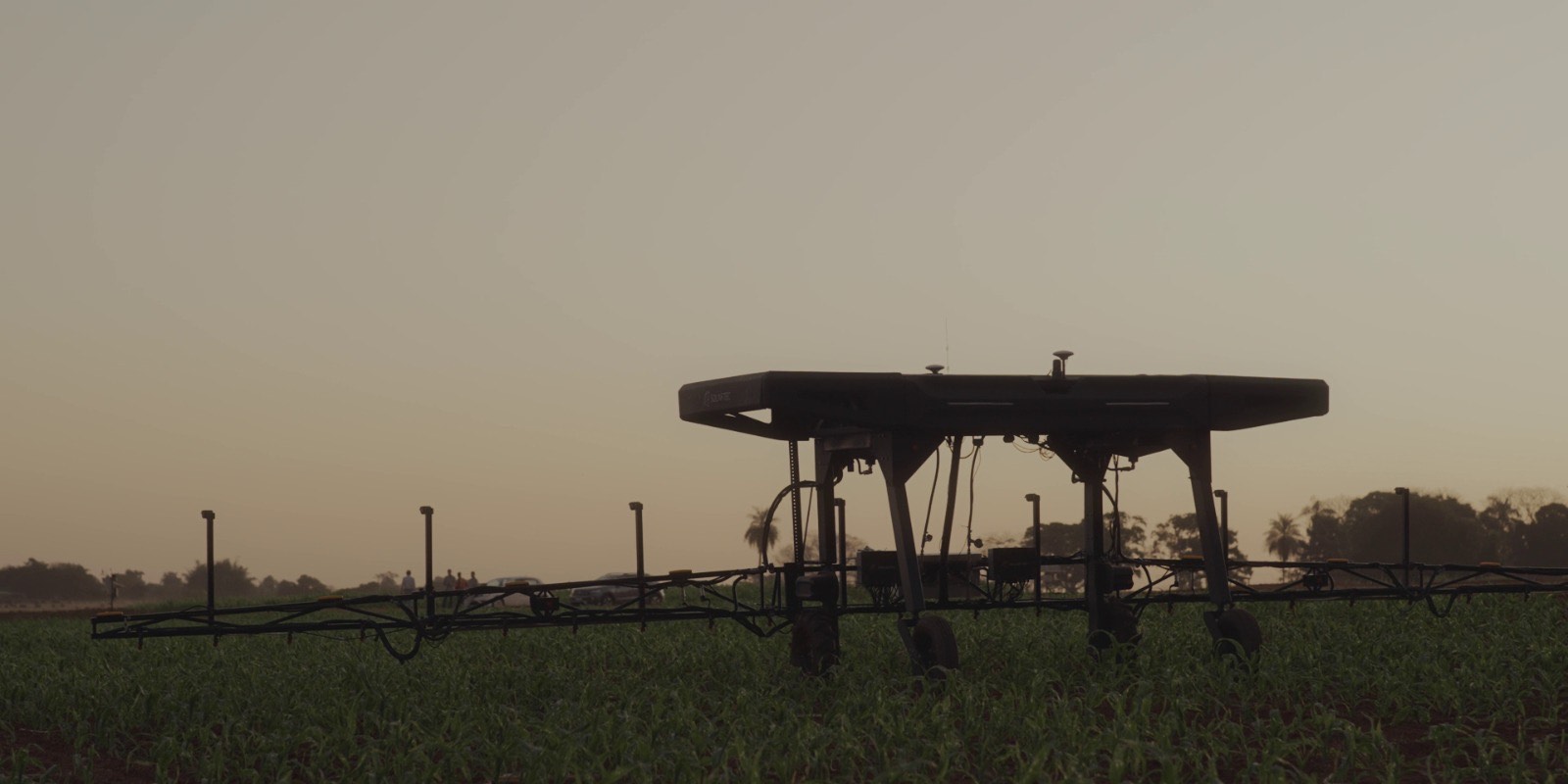 Solix Sprayer robot sees huge success in pilot year | Iowa Agribusiness ...