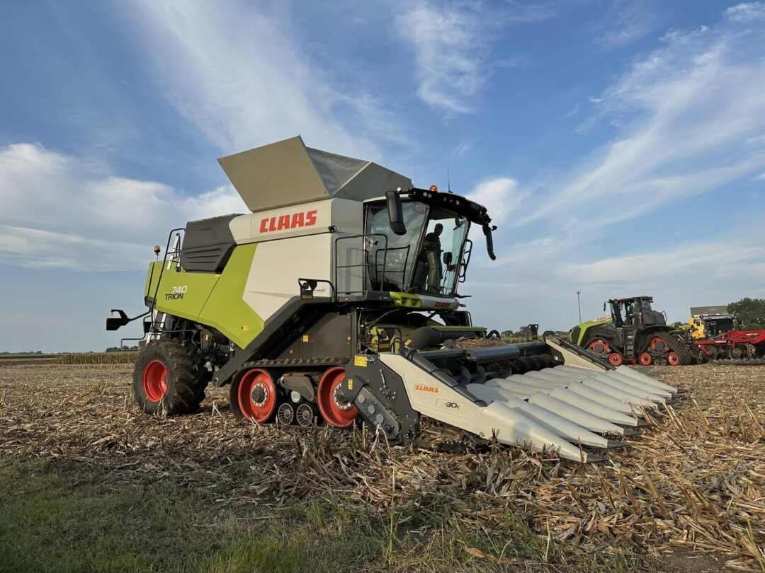 CLAAS FARMPOINT can bring repairs to the field | Iowa Agribusiness ...