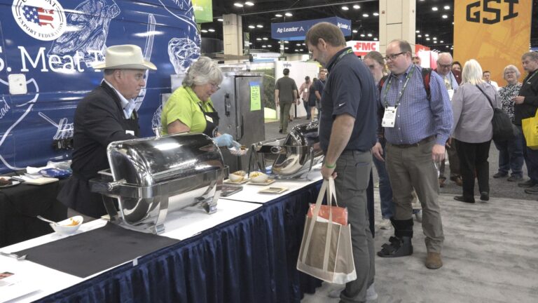 USMEF thanks corn and soybean farmers at Commodity Classic | Iowa ...